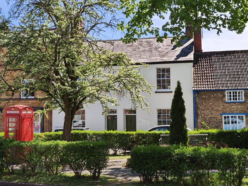 Estate Agents Sherborne – Rolfe East